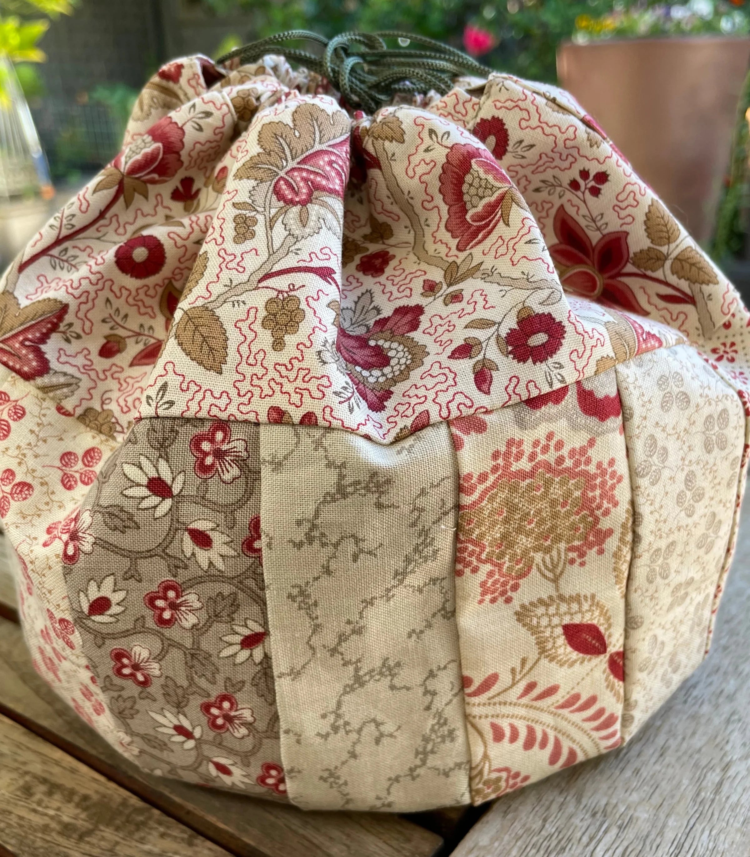 Wedge Based Drawstring Bag – Thread, Needlework & Patchwork